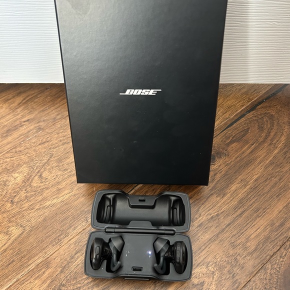 Bose | Headphones | Bose Soundsport Free Wireless Headphones Ear Buds With Original Packaging ...